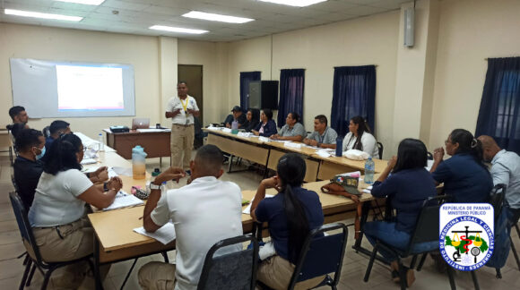 Análisis y Procesamiento del Lugar de los Hechos CSI, noveno grupo - Instituto de Medicina Legal ...